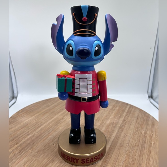 Disney | Holiday | New Disney Christmas Lilo Stitch Wood Nutcracker 15 ...